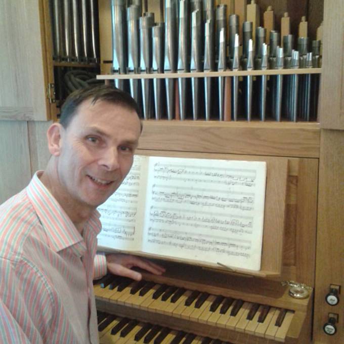 Concert organist London, organ recitalist London - David Cook organist ...